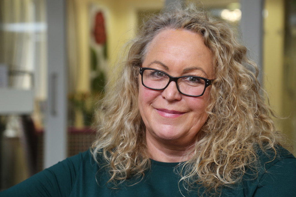 Lindsay Rees's Instagram, Twitter & Facebook on IDCrawl