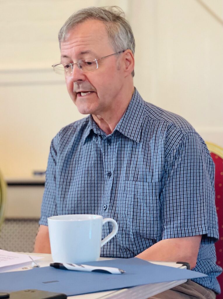 Experts by experience shape new Dementia support initiative in Oxfordshire